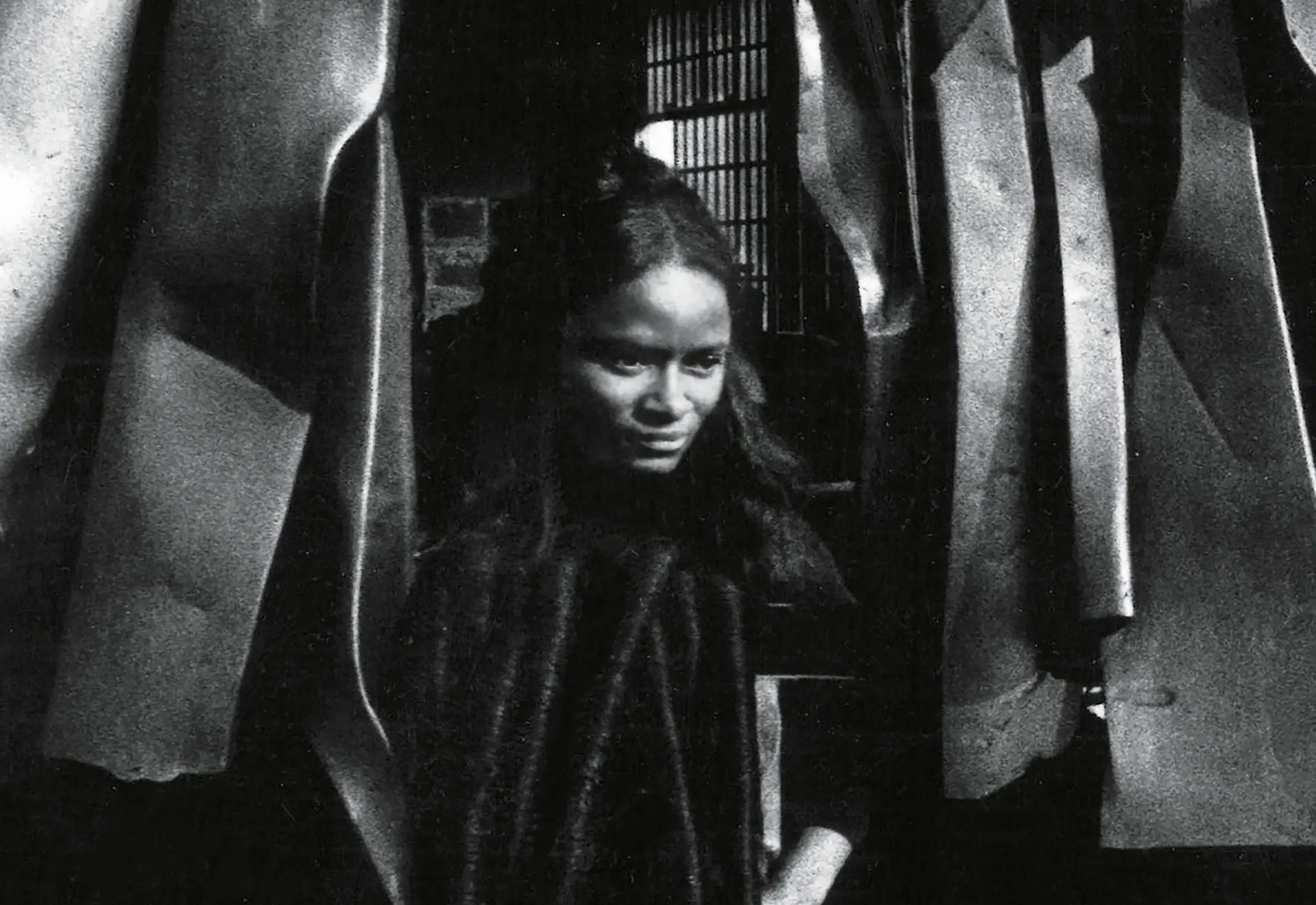 Barbara Chase-Riboud au Palais | Monument du Palais de la Porte dorée ...